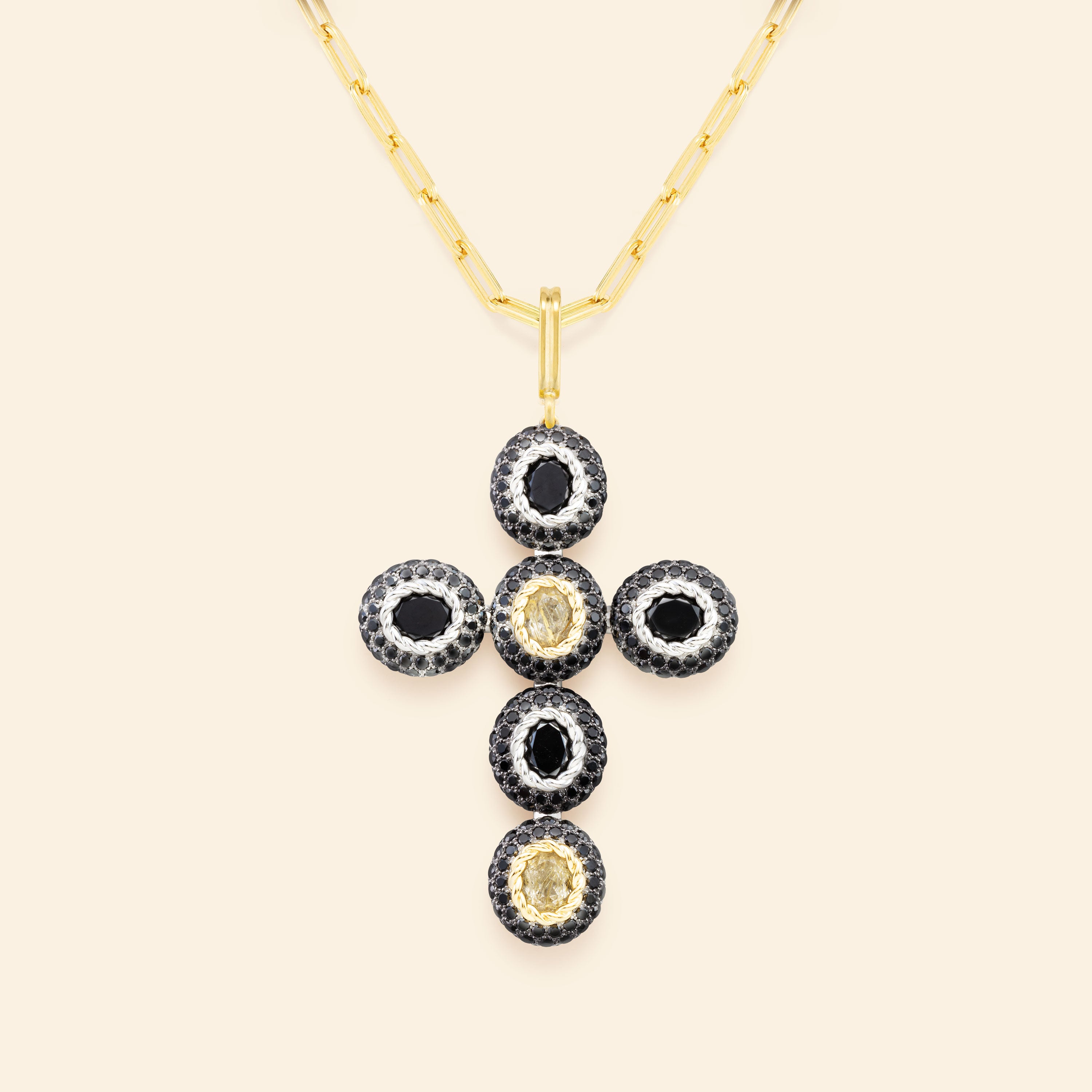Color Queen Cross Black and White – Mellerio